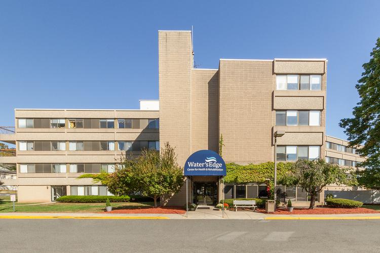 Pilgrim Manor in Cromwell, CT (Pricing, Reviews & Medicaid)